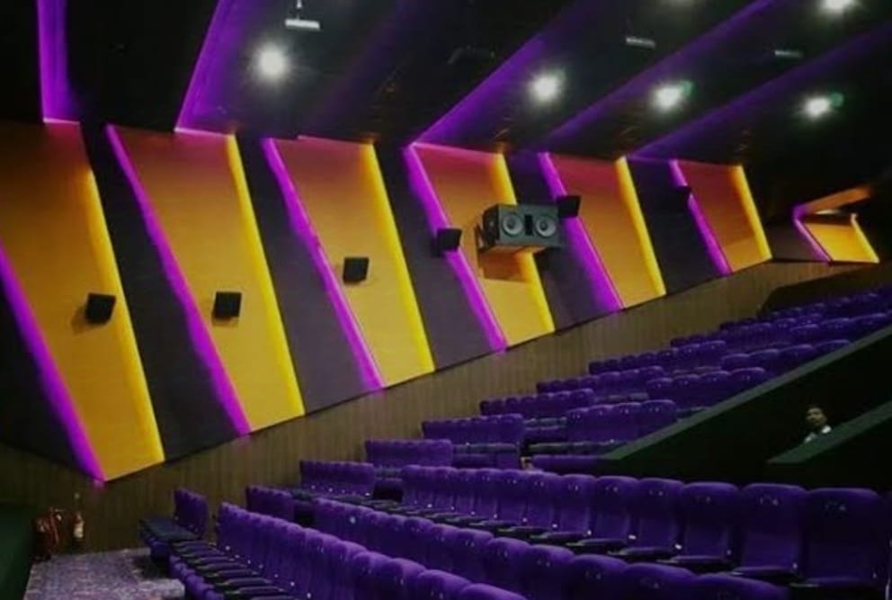 Top Movie Theatres And Cinemas Near Delhi University Campuses ...